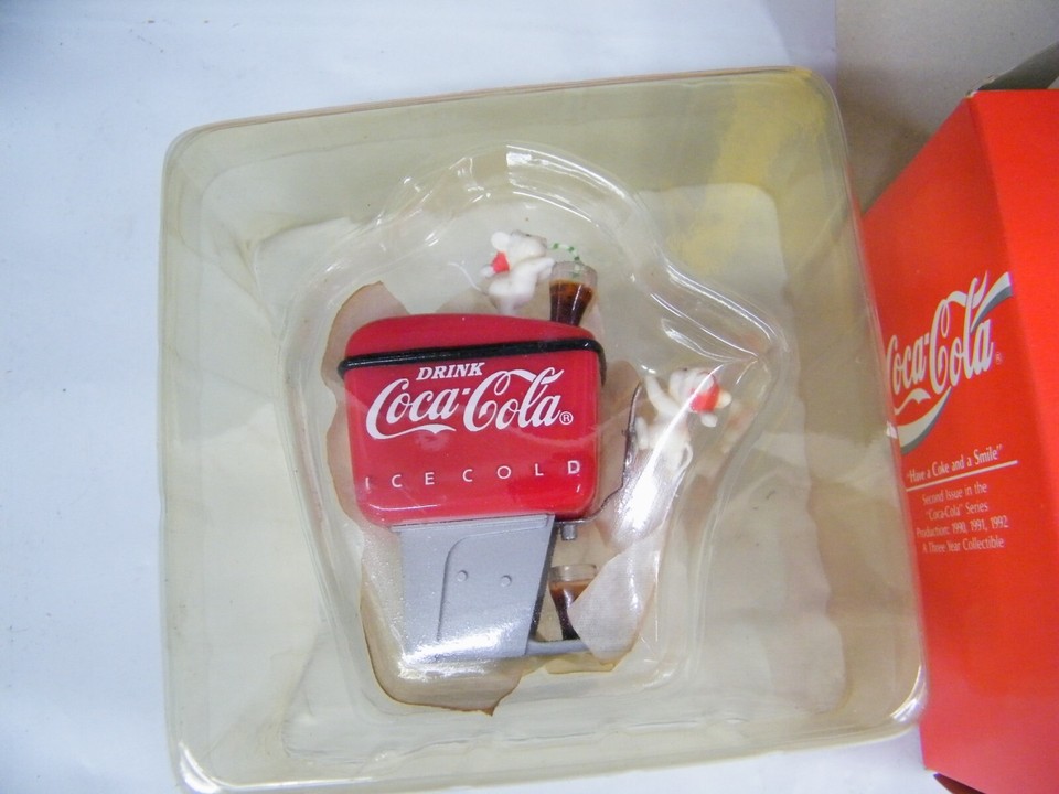 Vintage Coca-Cola Have A Coke And A Smile Mice w/Soda Machine Christmas ...