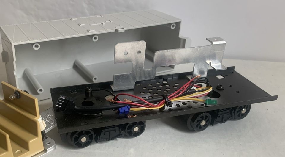 MTH..Galloping Goose..Undecorated..Display model..No electronics | eBay