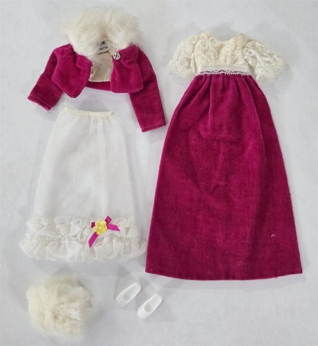 X-27 VINTAGE 1970'S MATTEL FRANCIE MOD WALTZ IN VELVET #1768 OUTFIT ...