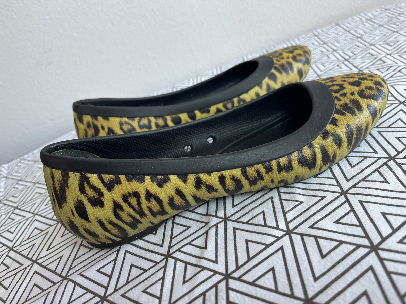 Crocs Lina Graphic Animal Leopard Print Ballet Flats … - Gem