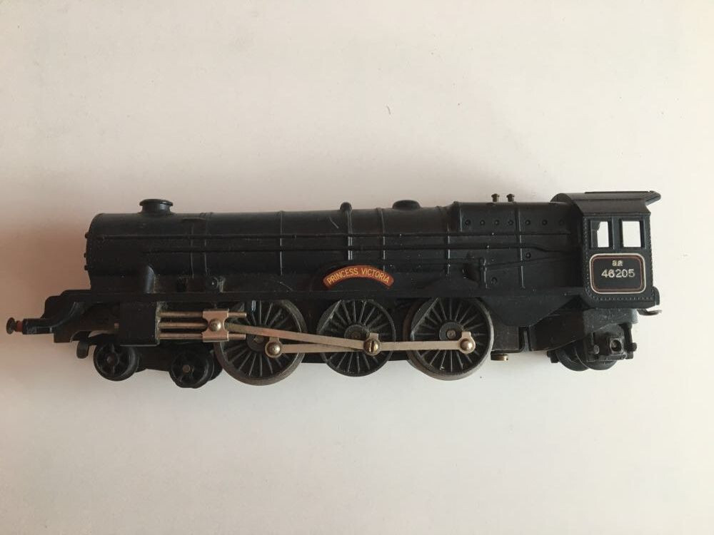 Tri-ang Railways R50 Princess Victoria 46205 Engine | eBay