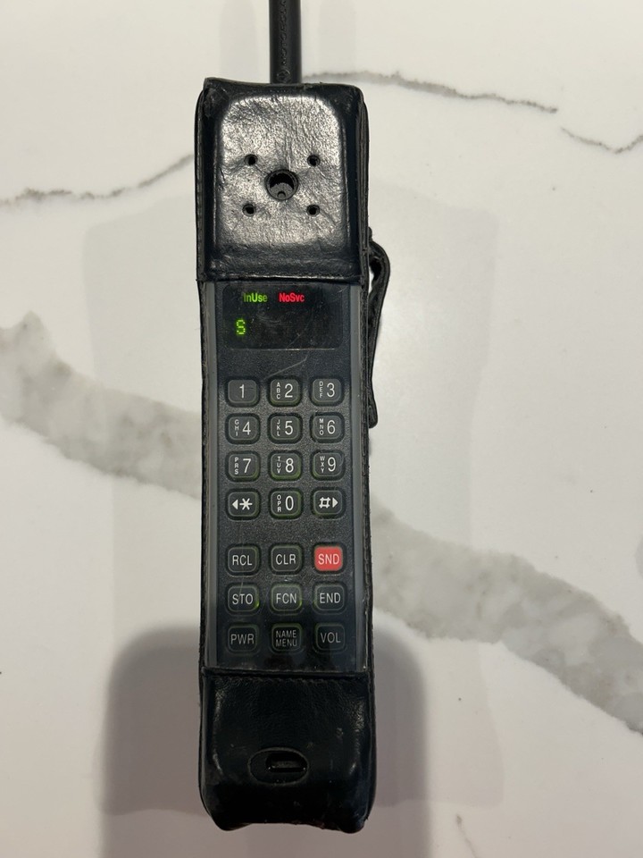Vintage Motorola Cellular One Ultra Classic Brick Portable Cell Phone 8 ...