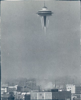 1973 Seattle Space Needle Fog August Richard Heyza 8X10 Historic ...
