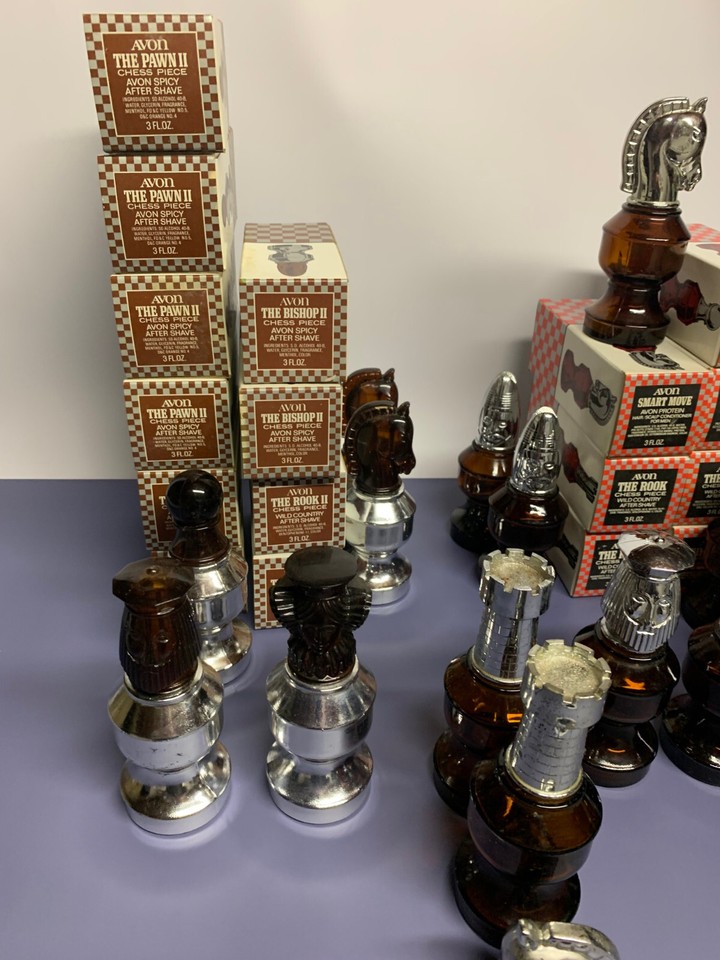 Avon Mens Vintage 1970s Chess Pieces - 34 Pieces - many full and in ...