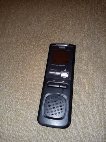 RCA VR5320R-B Handheld Digital Voice Recorder w/ retractable USB ...