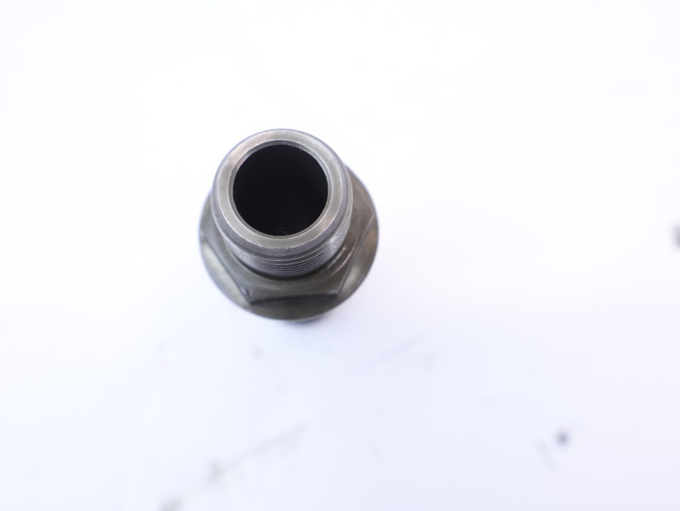 2006-2007 Subaru Impreza WRX Engine Oil Cooler Tube Bolt 04-08 Forester ...