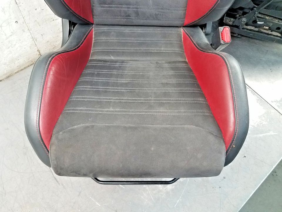 2014 Nissan Juke Nismo RS Recaro Front Seat Set #50369 | eBay