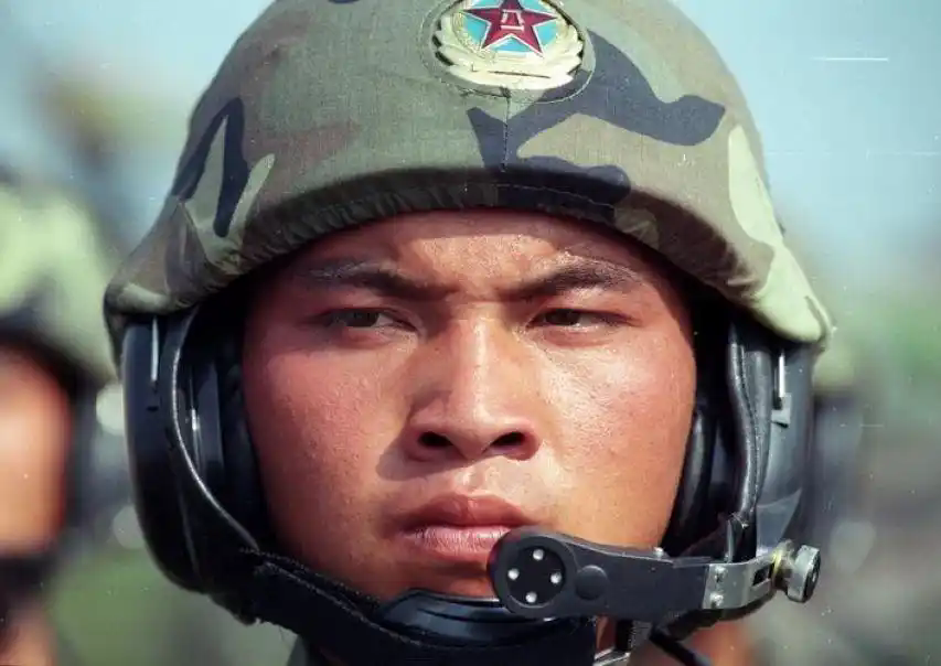 Extremely rare Chinese ARMY Tanker Tankman Tank CREW TMT98 HELMET NIB ...