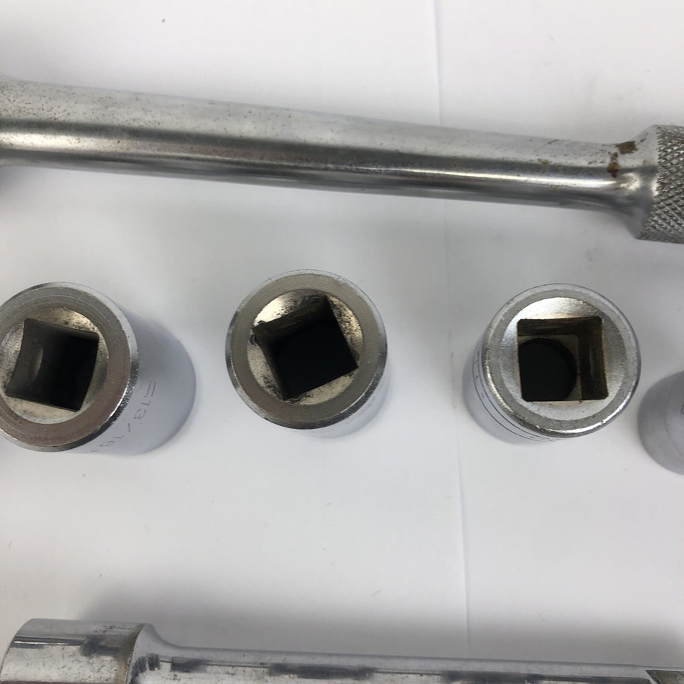 S-K TOOLS 1/2" DRIVE RATCHET - SOCKET WRENCH SK 42470 w 6 Sockets and ...