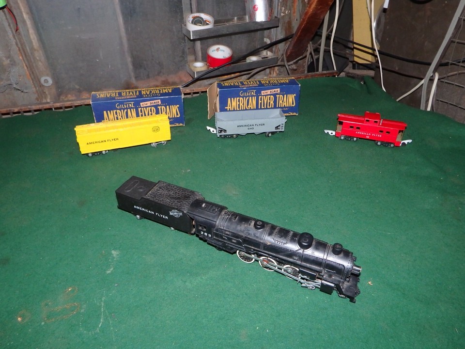 American Flyer Gilbert Train set. Not Running sold as parts or repair ...