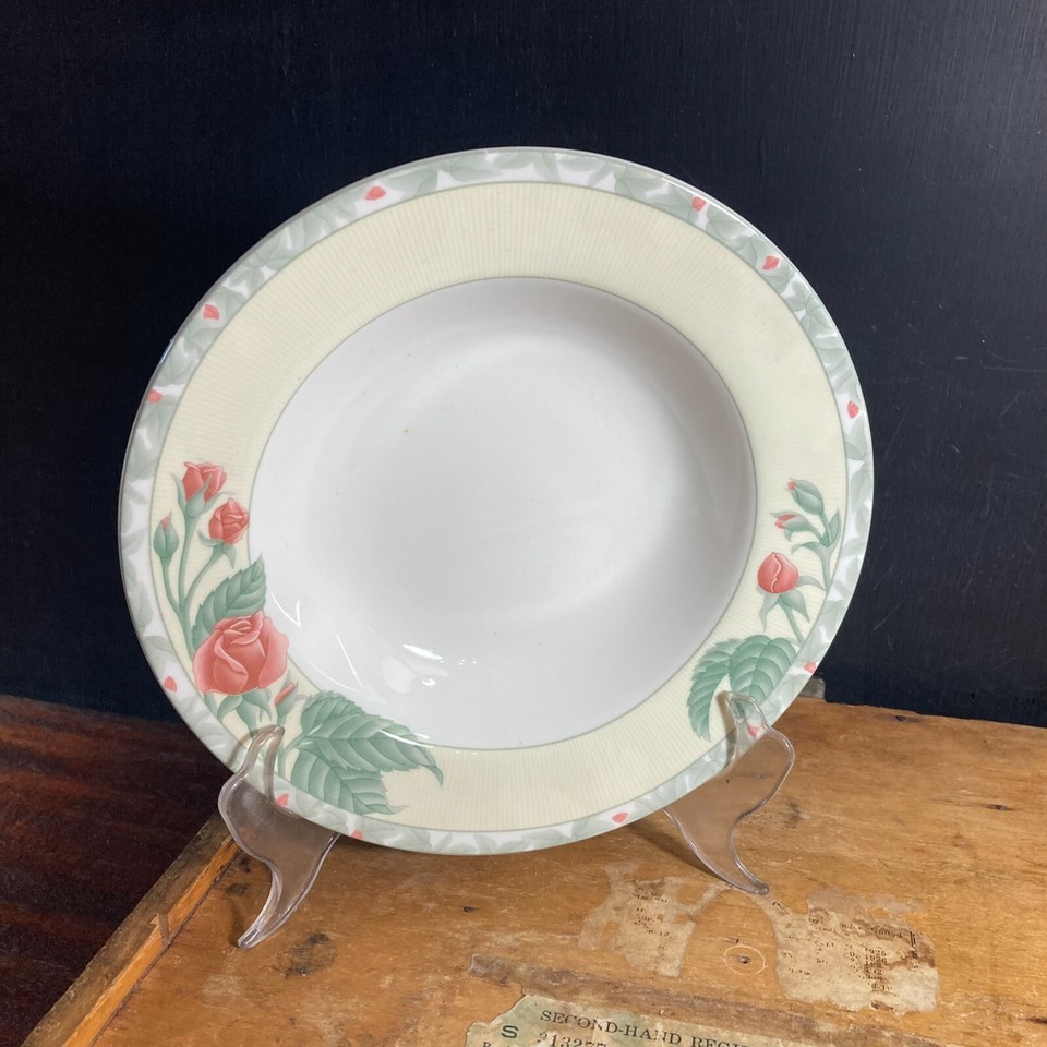 Victoria & Beale MISTY ROSE 9064 Casual Peach Roses Various Pieces Sold ...