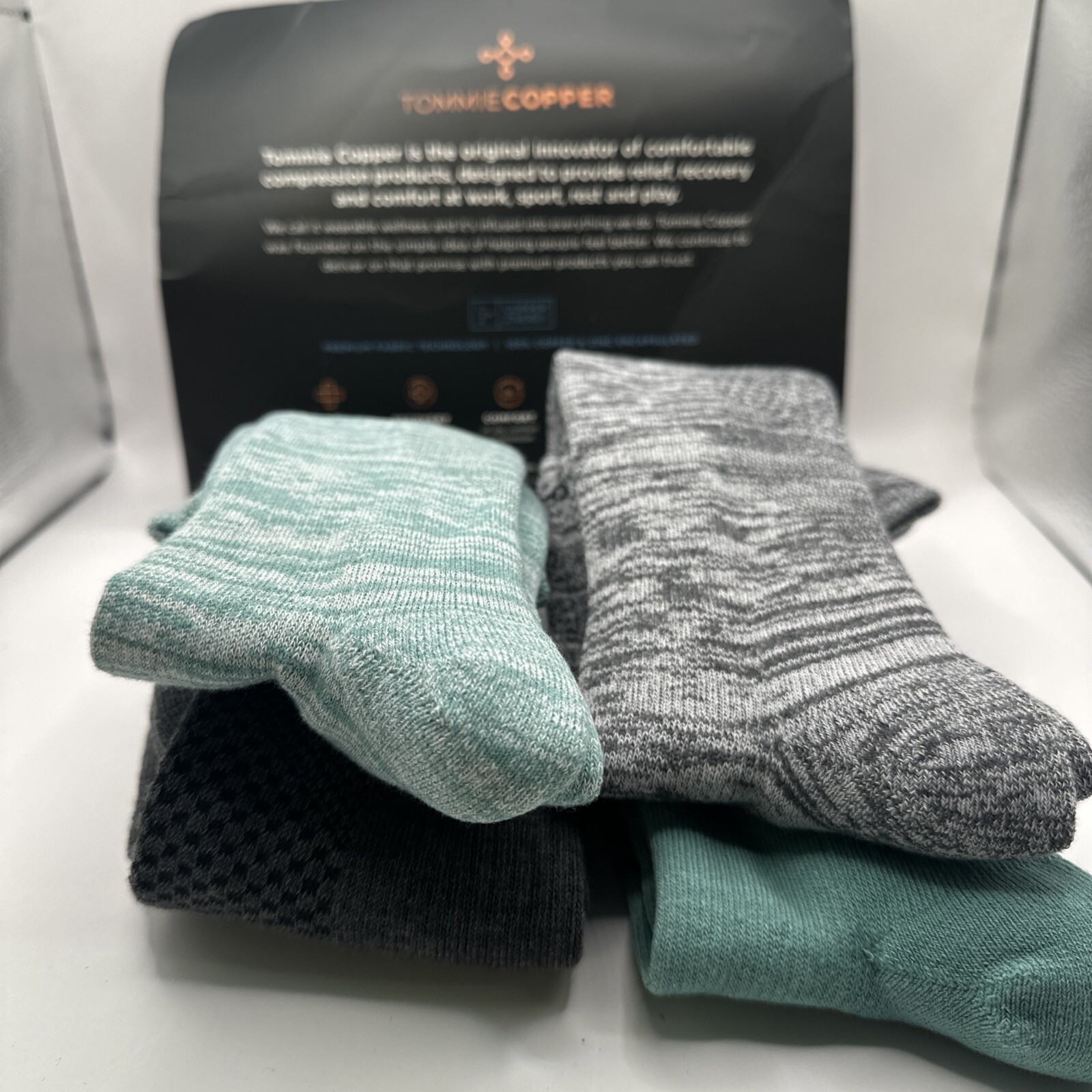 Tommie Copper Women Small EcoWick Wide Over the Calf Compression Socks ...