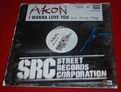 RAPPER AKON Signed I Wanna Love You Feat. Snoop Dogg Vinyl Beckett COA ...
