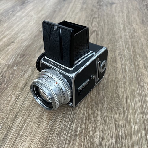 Near Mint Hasselblad 500C Camera Zeiss 80mm f2.8 Planar Lens A12 I Film ...
