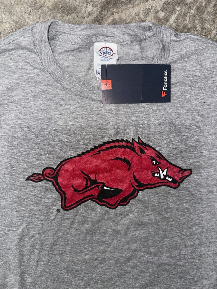 Arkansas Razorbacks Shirt Sz M Gray Graphic Tee NCAA Athletic Sporty ...