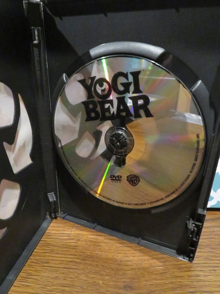 Yogi Bear - DVD By Dan Aykroyd,Justin Timberlake - VERY GOOD CONDITION ...