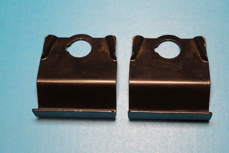 Set of Yakima Q100 Q 100 Q-Tower Clips | eBay