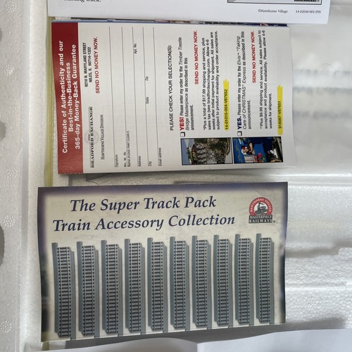 Bradford Exchange HO scale Trump Express F3 Dummy Car MAGA Train W ...