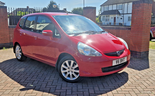 HONDA JAZZ SE 1.4 CVT 5 DOOR HATCHBACK 2 OWNERS 46K SERVICE HISTIRY ...