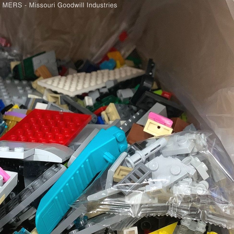 Bulk LEGO Assorted Building Bricks 17.8 Pounds | eBay