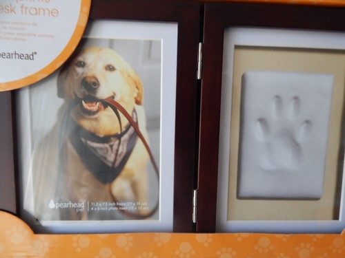 PEARHEAD PET PAWPRINT PICTURE FRAME - WITH CLAY PAW PRINT KIT - NIB | eBay