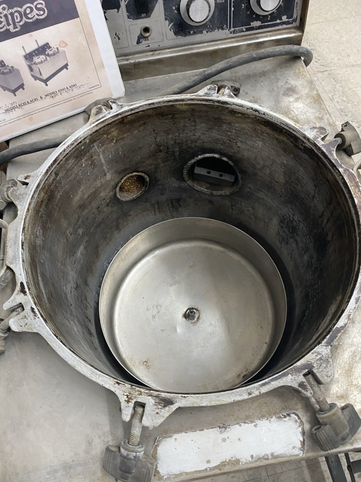 Untested Smokaroma Bar-B-Q-Boss Commercial Pressure Smoker 220 V 1 Ph ...