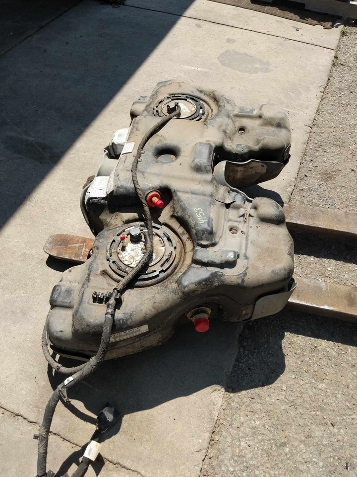2016-2018 Lincoln MKX AWD OEM Fuel Tank Assembly w/ Fuel Pumps ...