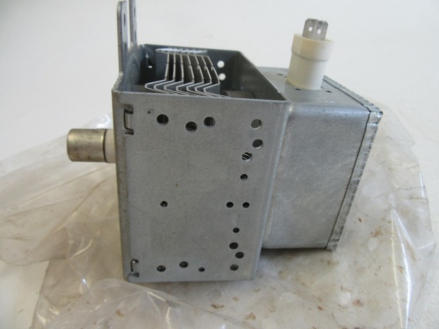 Goldstar 2m246-240 Megatron Microwave Oven 2m246 for sale online | eBay