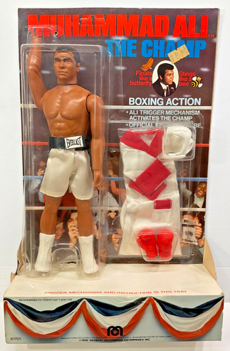 1976 MEGO MUHAMMAD ALI FIGURE THE CHAMP SEALED MISP **BROKEN HAND** SEE ...