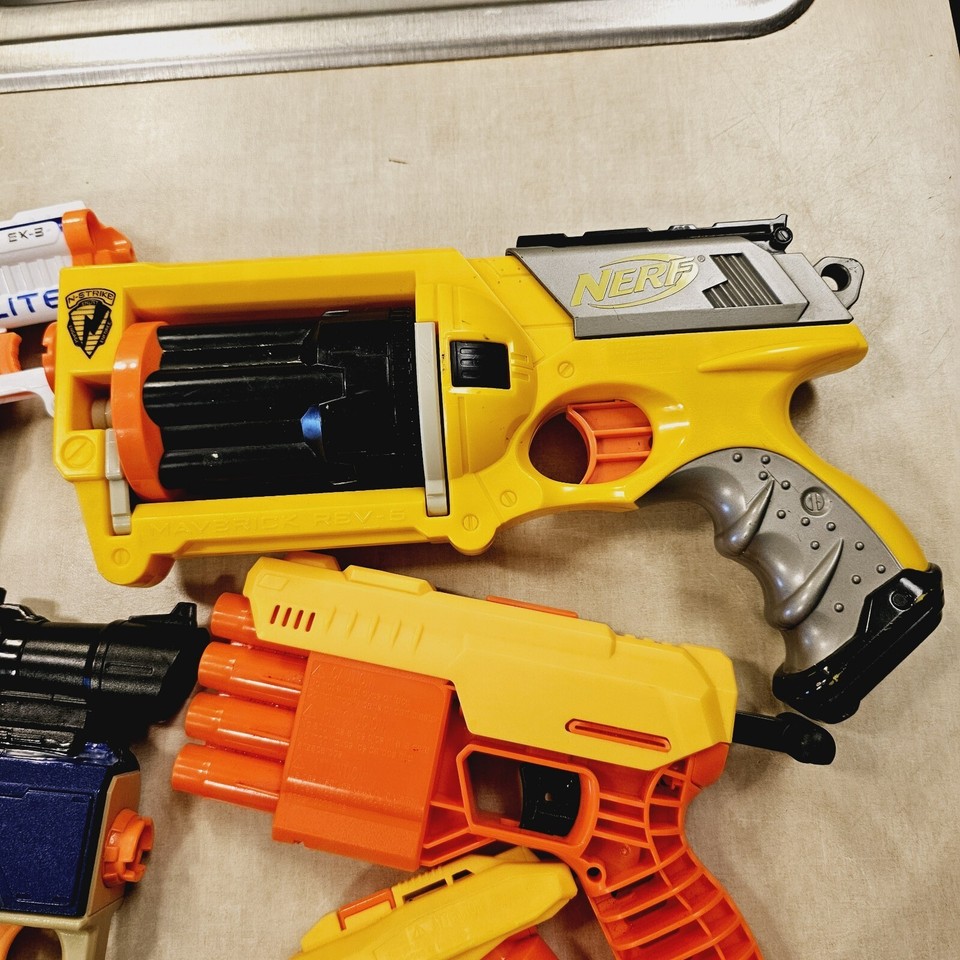 NERF Gun Ammo Lot Foam Darts Disc Elite Ultra Magazines Belts Hasbro ...