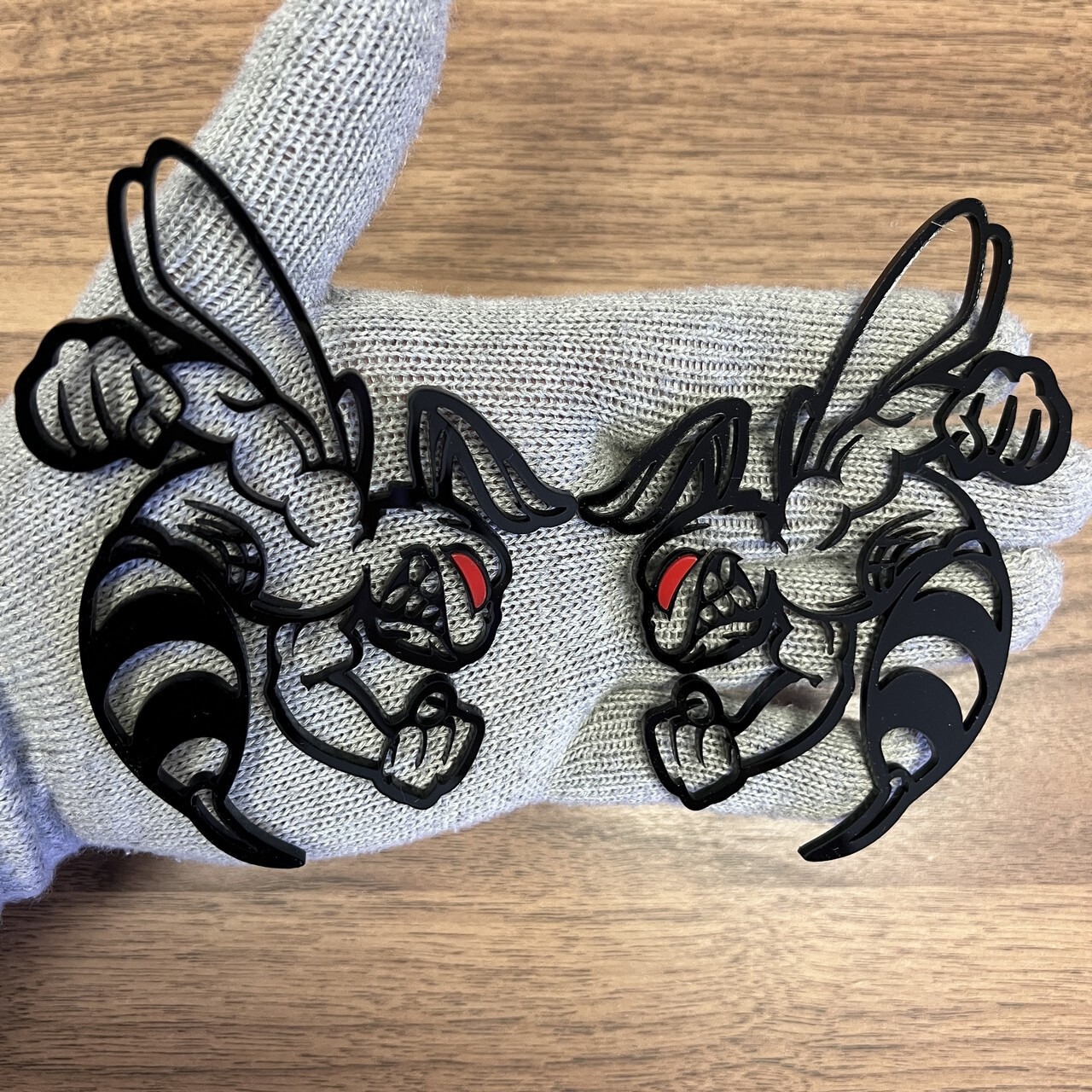 Hornet Badges Emblem BEE SWOLE Red Eye, (2) BADGES, Fender Angry ...