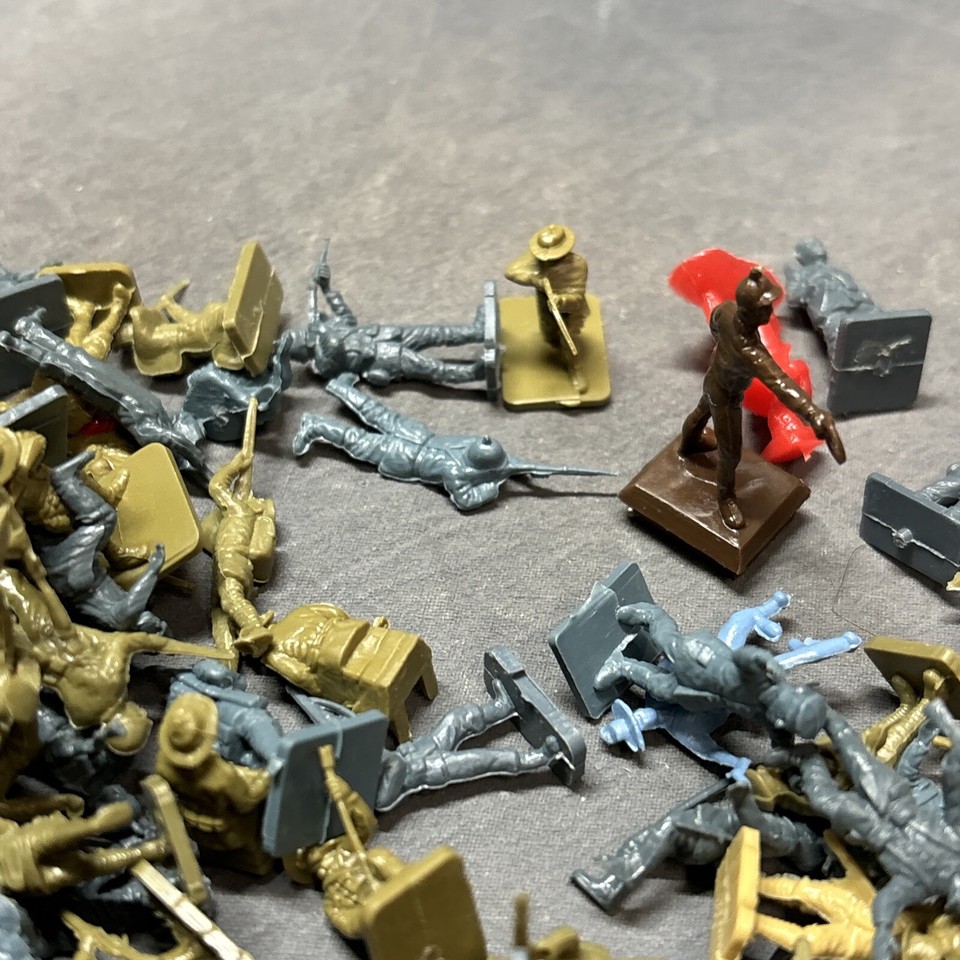 Micro Mini Army Men Toy Soldiers Miniature Vintage Lot Of About 100 | eBay