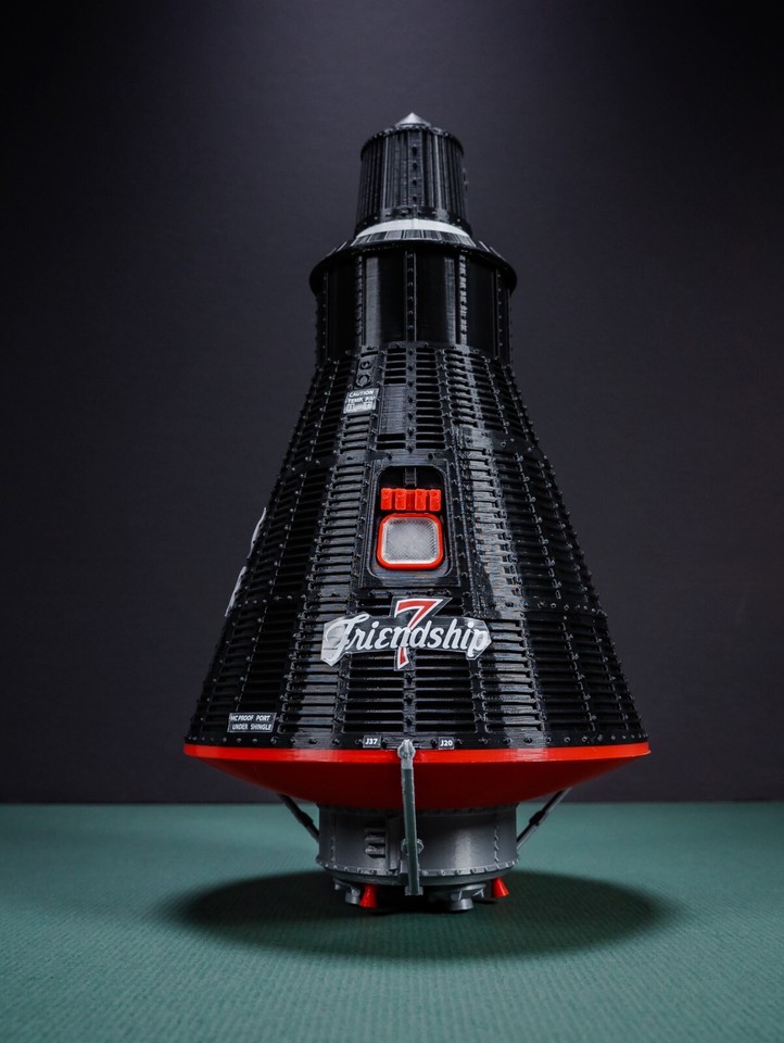 MERCURY MA-6 Friendship 7 Capsule 11 inch Plastic model Rocket ...