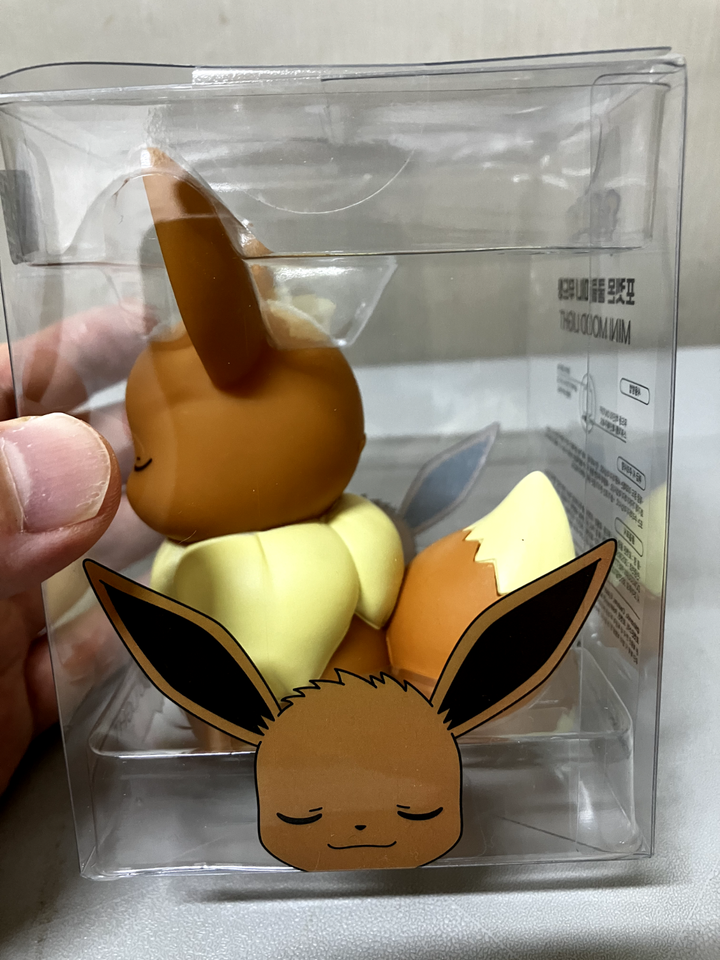 Pokemon LED Mini Mood Night Lamp - Eevee 9x9x10.2cm 80g | eBay