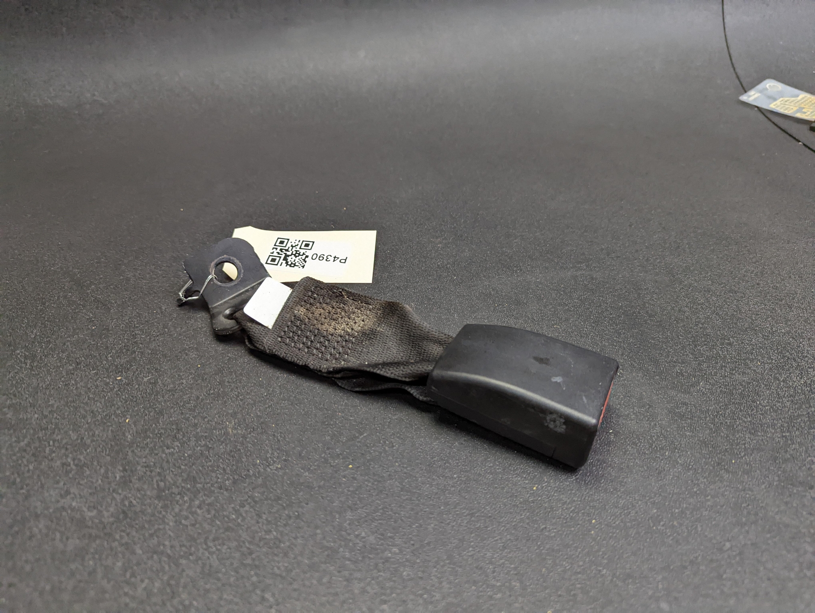 Rear Right Seat Belt Buckle 2018 BMW 430i 72117322453 2017 2019 2020 | eBay