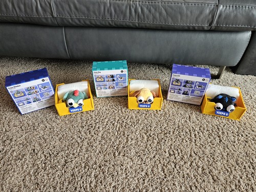 Yeeps Plush Pets Dog, Cat, Chicken - Brand New W/ Promo Codes for ...