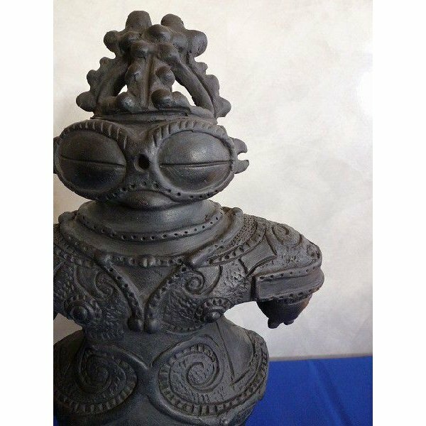 Replica Dogu Jomon Light shield earthen Haniwa Clay Statue Figure Japan ...