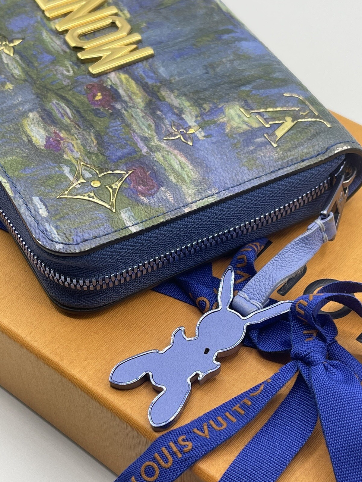 Louis Vuitton x Jeff Koons Masters Monet Zippy Wallet… - Gem