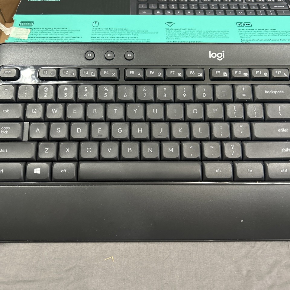 Logitech MK540 (920-008671) Wireless Keyboard and Mouse Combo *read ...