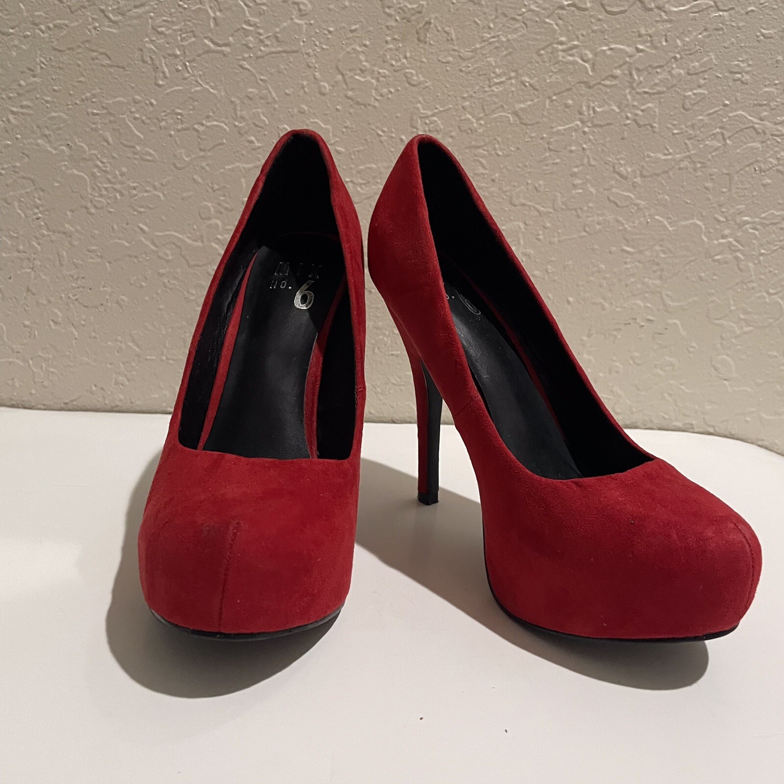 Mix No. 6 Red Suede 4 1/2-inch Platform Heels Size 6.5 - Gem