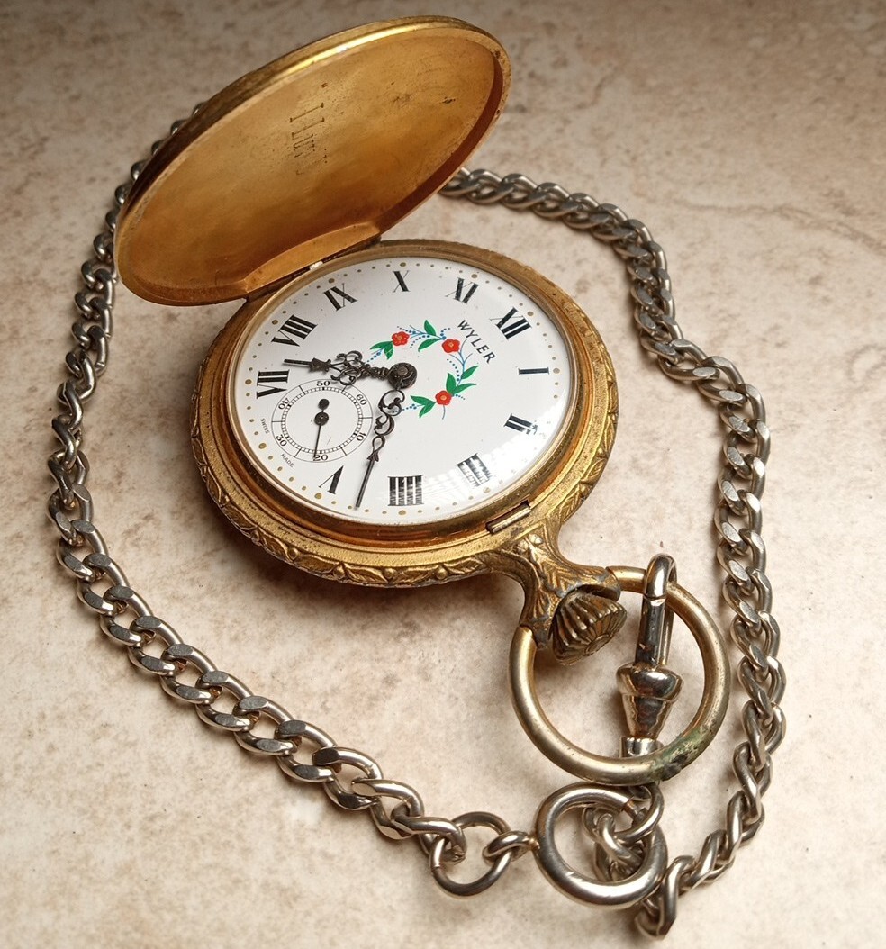 Vintage Wyler Swiss Made Gold Tone Pocket Watch Fisherman "I Luv U ...