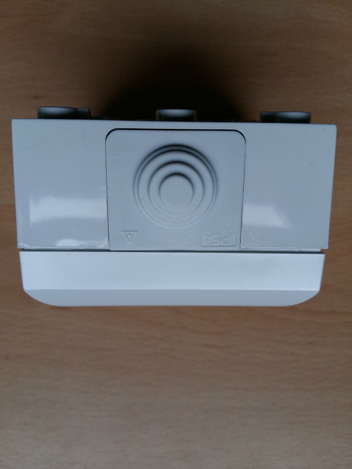 IP54 Splash Proof Waterproof Switches Sockets 1 2 Gang Weather Proof ...