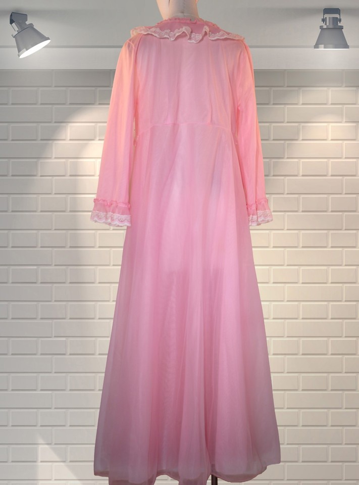 Beautiful Vintage Double Nylon Full Sweep Long Pretty Pink Dressing ...
