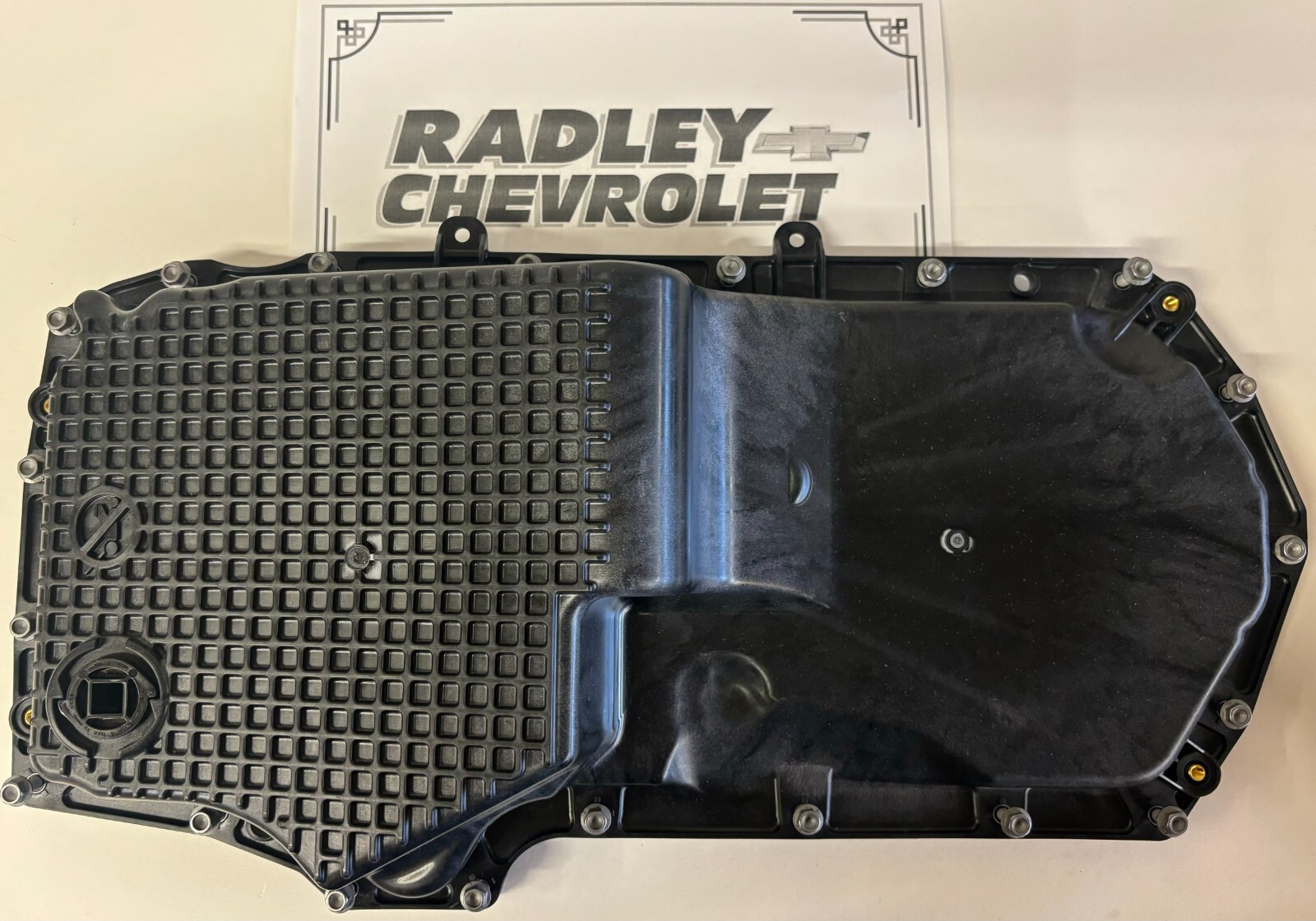NEW GM OEM 2023 SILVERADO 1500 ENGINE PARTS- OIL PAN-GENERAL MOTORS GMC ...