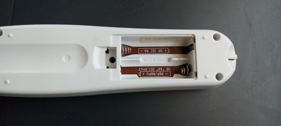 Vintage JVC 13" C-13211 Retro Gaming Color CRT TV 2001 Excellent Cond w ...