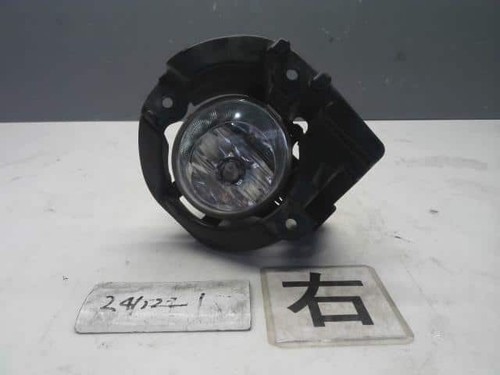 TOYOTA Porte 2014 DBA-NCP141 Right Fog Light 8121012230 [Used ...