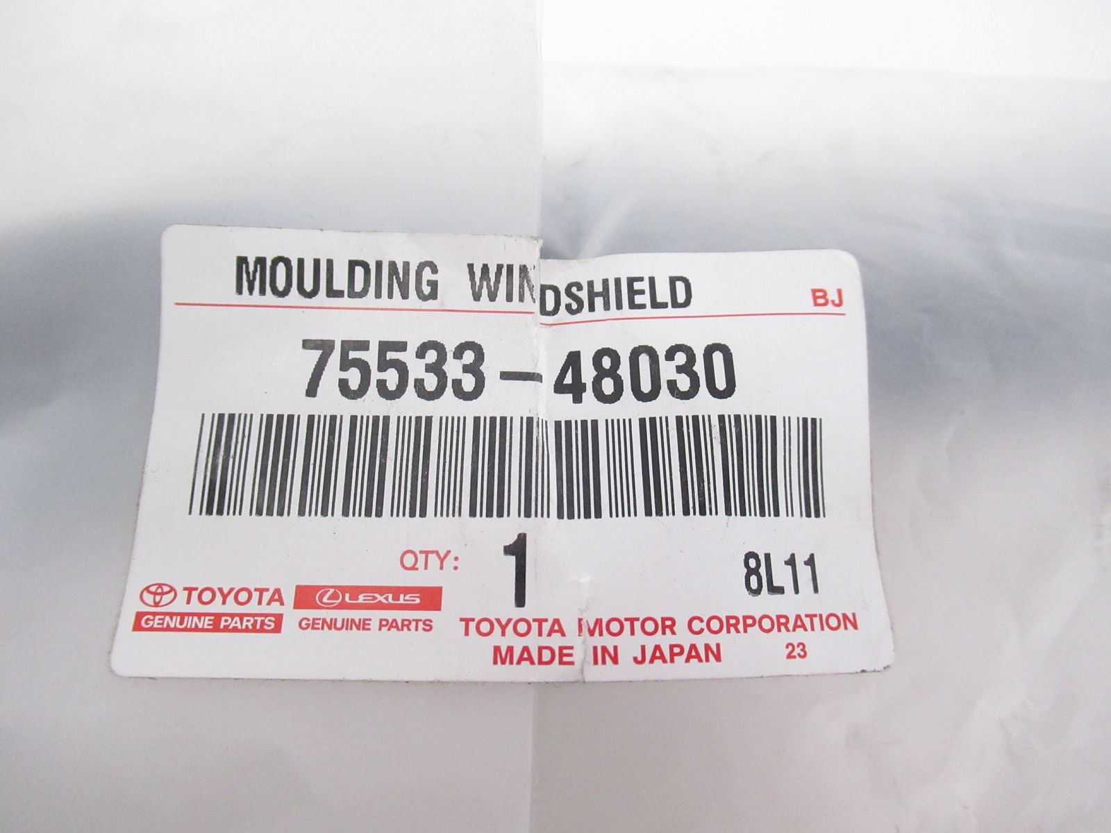 75533-48030 Toyota Moulding Windshield Outside RH 7553348030 Genuine ...