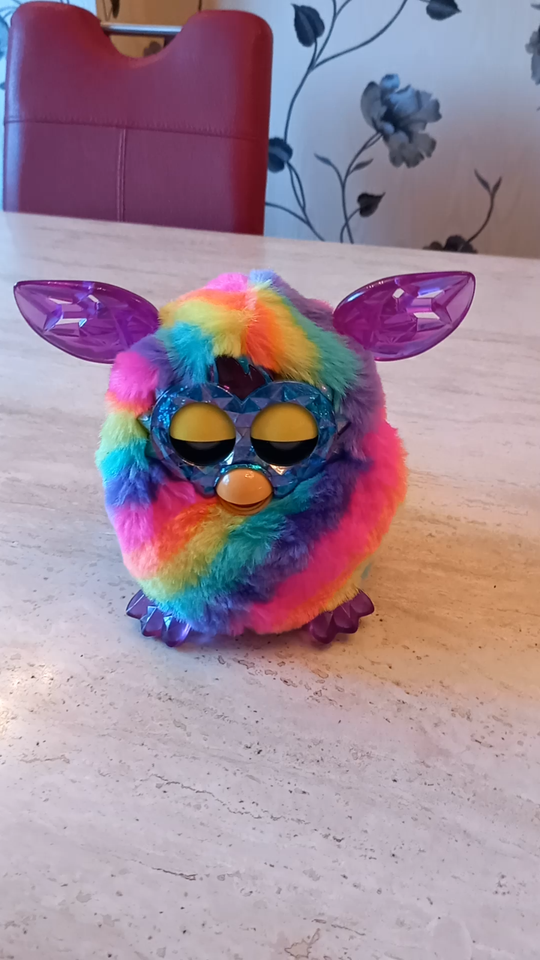 BOXED***HASBRO CRYSTAL FURBY BOOM RAINBOW & GREEN/BLUE FURBY PET TOY ...