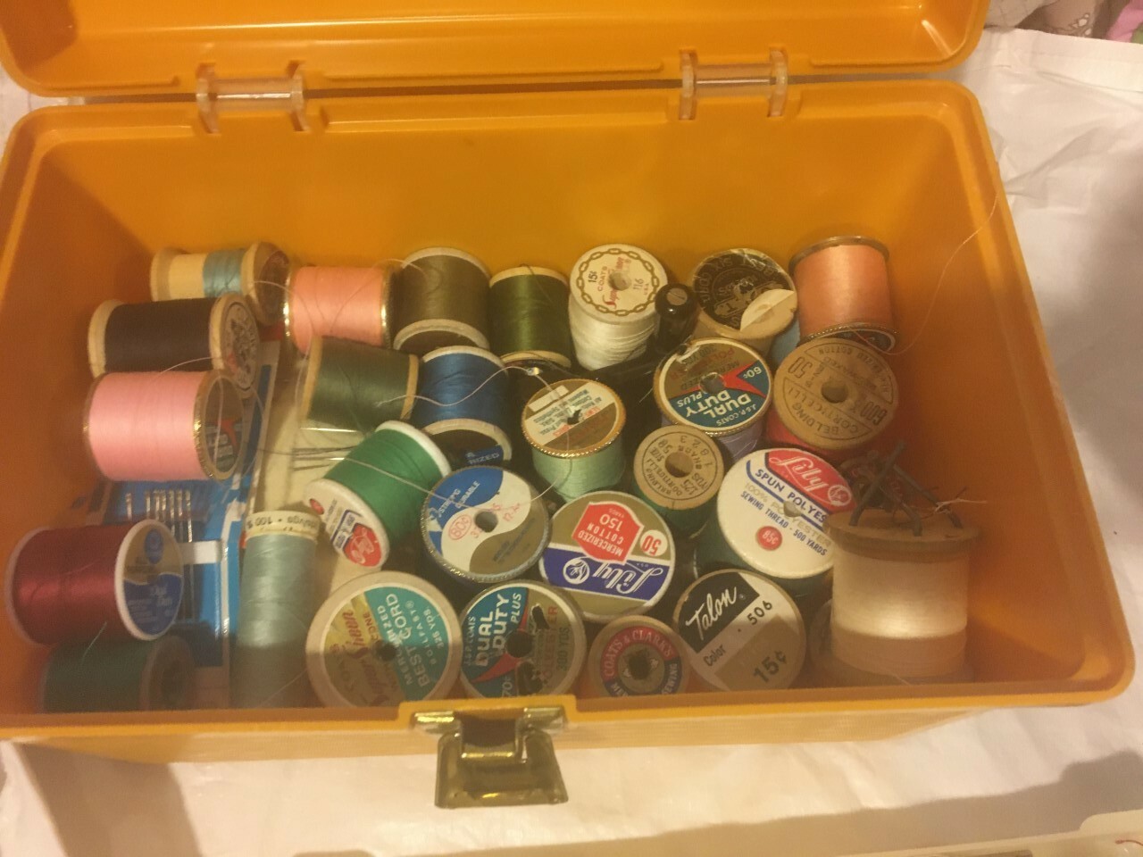 Vintage Wil Hold Sewing Box Yellow Plastic Sewing Kit Bobbin Tray + Sew ...