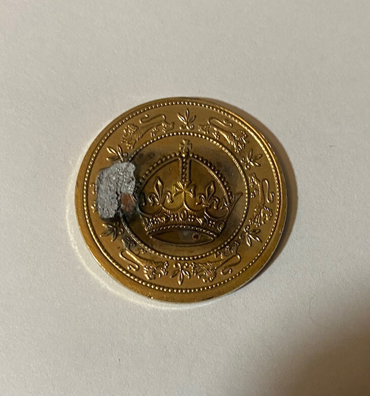 VINTAGE QUEEN ELIZABETH II REGINA COIN ENAMELED GOLD … - Gem